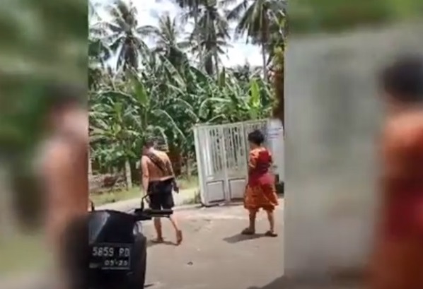 Kronologi Suami Gerebek Istri Selingkuh dengan Mantan Pacar di Kamar Kos