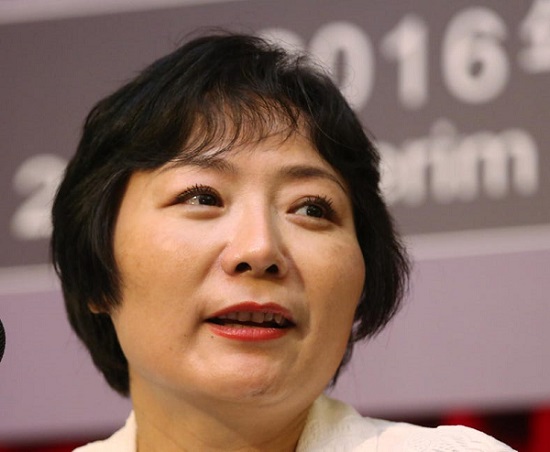 Kisah Sukses Buruh Pabrik Jadi Miliarder Perempuan Terkaya di China