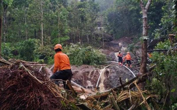 835 Bencana Terjadi sejak Januari hingga April 2023, Paling Banyak Banjir dan Longsor