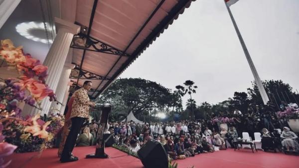Anies Minta ASN Pemprov DKI Lanjutkan Perjuangan Memajukan Jakarta Anies Minta ASN Pemprov DKI Lanjutkan Perjuangan Memajukan Jakarta