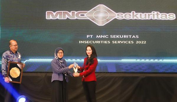 MNC Sekuritas Raih Penghargaan Utama IDIA 2022