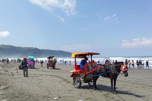 Kunjungan Wisatawan ke Bantul Naik 11 Persen, Pantai Parangtritis Masih Jadi Primadona