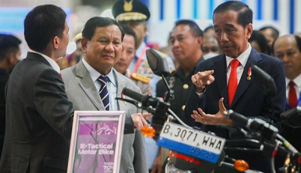 Presiden Jokowi Kunjungi Pameran Indo Defence 2022 Presiden Jokowi Kunjungi Pameran Indo Defence 2022