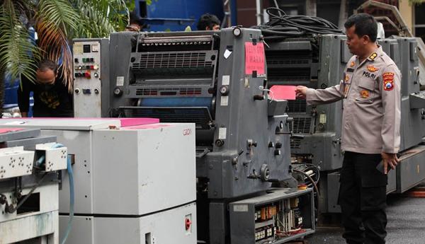 Penampakan Mesin Pencetak Uang Palsu