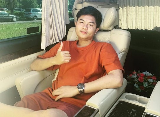 Kisah Anak Petani Dulu Tukang Ojek Sukses Jadi YouTuber Kisah Anak Petani Dulu Tukang Ojek Sukses Jadi YouTuber