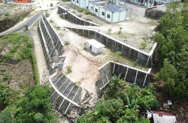 Dampak Talut SMPN 3 Saptosari Gunungkidul Longsor, Puluhan Warga Mengungsi