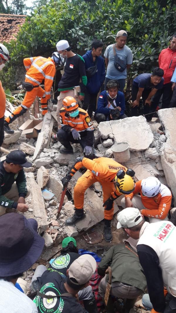 Update Korban Gempa Cianjur, Basarnas: 268 Meninggal, 122 Teridentifikasi
