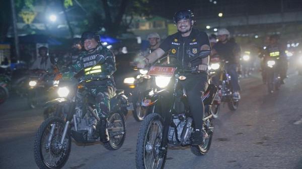 Kendarai Motor, Bobby Nasution Ikut Patroli Malam Antisipasi Tawuran ...