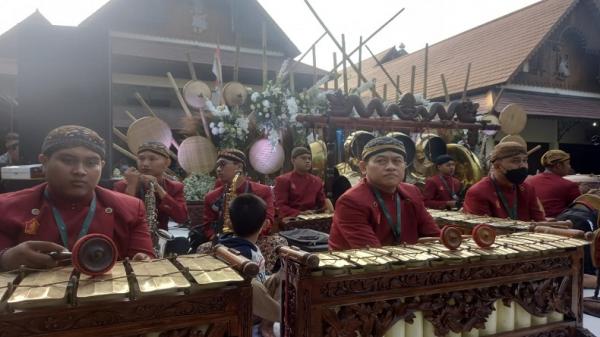 Gending Jawa dengan Lagu Janji Suci Yovie & Nuno Bakal Iringi Rombongan ...