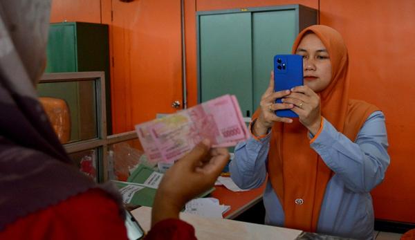 1 Juta Pekerja Belum Cairkan BSU, 20 Desember 2022 Batas Pengambilan