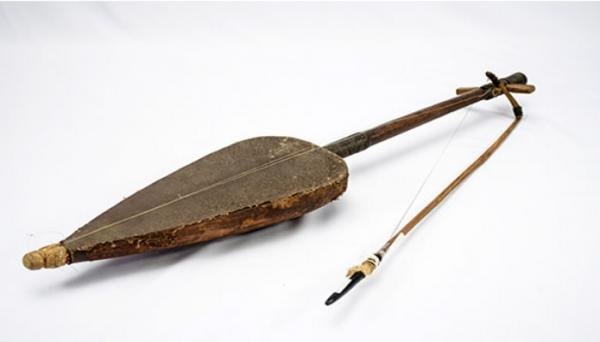 5 Alat Musik Sulawesi Selatan, Nomor 4 Terbuat dari Bahan Kayu dan ...