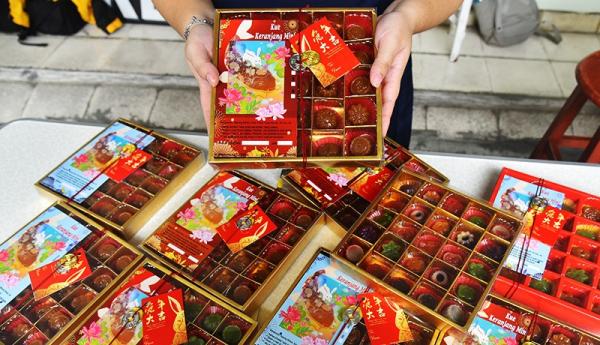 Produksi Kue Keranjang Mini Produksi Kue Keranjang Mini