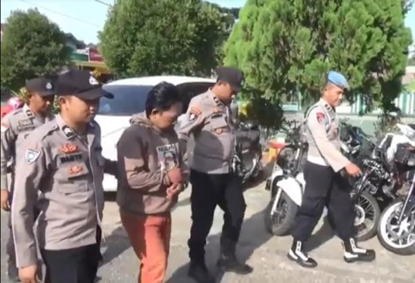 Tepergok Bongkar Kotak Amal Masjid, Pria Asal Sopeng Nyaris Diamuk Warga Tepergok Bongkar Kotak Amal Masjid, Pria Asal Sopeng Nyaris Diamuk Warga