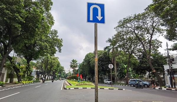 Tekan Kemacetan Jakarta, 27 Putar Balik Bakal Ditutup-7 Ruas Jalan ...