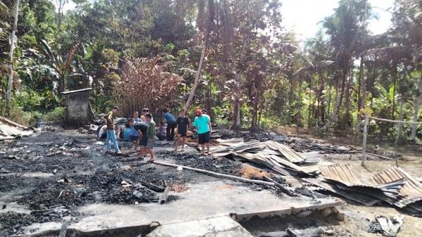 Kebakaran Hebat di Nias, 2 Rumah Warga Hangus Rata dengan Tanah, 1 di Antaranya Milik Janda