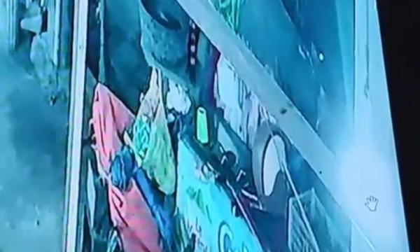 Pencuri Pakaian Dalam Wanita di Parepare Terekam CCTV, Pelaku Bawa Kabur 7 Lembar Celana