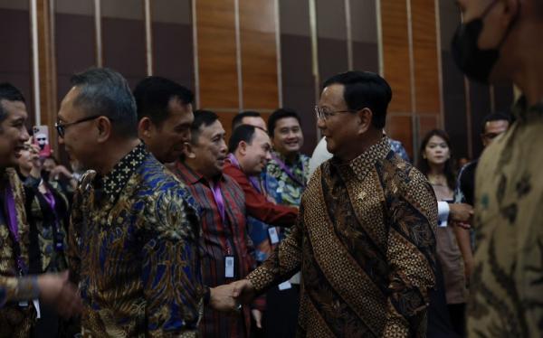 Hadiri Pelantikan Pengurus HIPMI, Prabowo Amini Pesan Presiden Jokowi tentang Street Smart