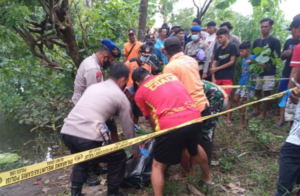 Asyik Mancing, Warga Temukan Mayat Perempuan Mengambang di Hutan ... Asyik Mancing, Warga Temukan Mayat Perempuan Mengambang di Hutan ...