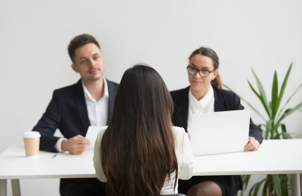 Contoh Dialog Negosiasi 3 Orang tentang Jual Beli, Simak Yuk!