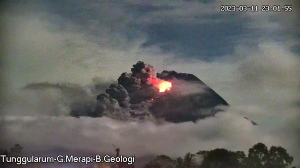Erupsi Gunung Merapi Berpotensi Eksplosif, Ini Kata BPPTKG