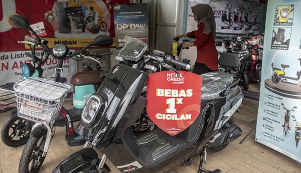 Kemenperin Sebut Ada 8 Merek Motor Listrik yang Bakal Terima Subsidi ...