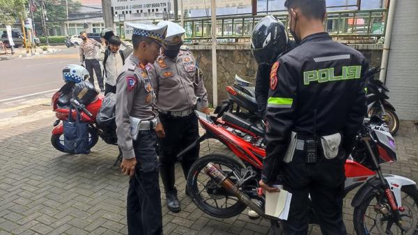 Respons Keluhan Warga Bandung, Polisi Tingkatkan Razia Knalpot Bising