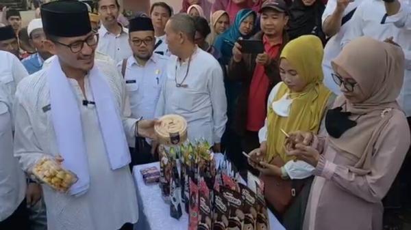 Menparekraf Sandiaga Uno Dorong Santri di Cirebon Jadi Content Creator Islami