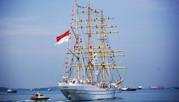 KRI Bima Suci Berlayar Arungi Benua Asia hingga Eropa Selama 7 Bulan