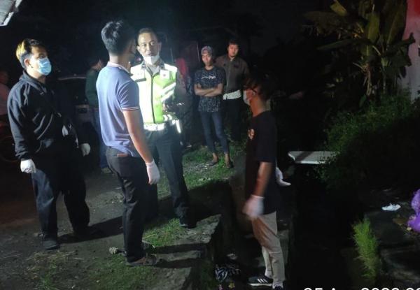 Oleng dan Tabrak Tembok, Pelajar di Sleman Tewas Oleng dan Tabrak Tembok, Pelajar di Sleman Tewas