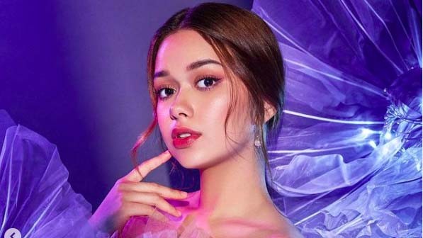 5 Artis yang pernah Bintangi Film Adaptasi Webtoon, Ada Ari Irham ...