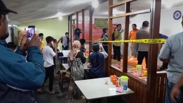 Pemuda Ditemukan Tewas di Rumah Makan Kota Ternate, Telentang di ... Pemuda Ditemukan Tewas di Rumah Makan Kota Ternate, Telentang di ...