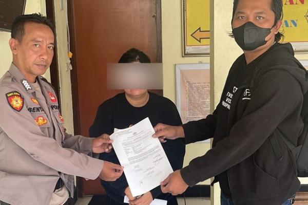 Kebangetan, Emak-Emak Asal Jakarta Ini Copet HP Wisatawan Lain saat ...