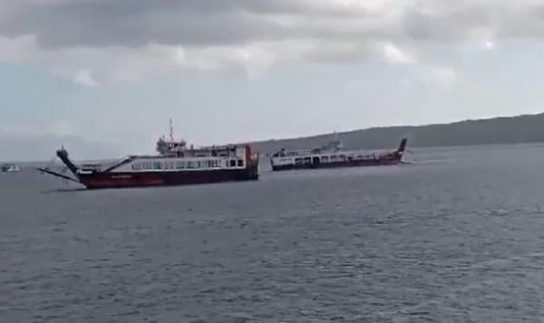 Evakuasi KMP Trisna Dwitya, Ada 18 Kendaraan Terjebak di Lambung Kapal