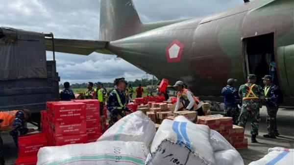 Bencana Kekeringan Landa Puncak Papua, Kemensos dan Panglima TNI Kirim Bantuan