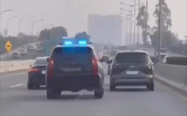 Viral Pajero Pelat Dinas Polisi Ugal-ugalan di Jalan Tol, Hampir Bikin Celaka