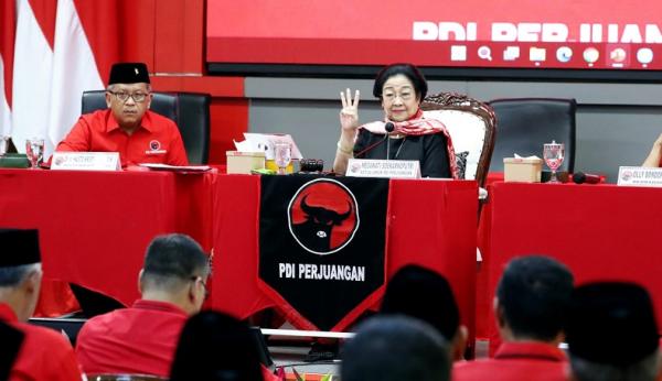 Megawati Perintahkan Kader Pdip Rajin Turun Ke Bawah Untuk Menangkan Ganjar