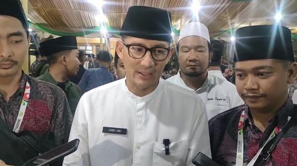 Sandiaga Uno Hadiri Haul Buntet Pesantren Cirebon, Motivasi Santri Jadi Penggerak Ekonomi