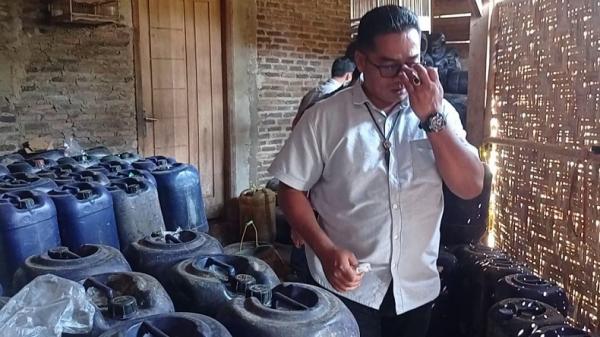 Gudang Penimbunan BBM di Lampung Selatan Digerebek, Polisi Temukan Ratusan Jeriken