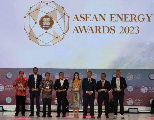 Garap Pembangkit Tenaga Biogas, PTPN V Raih Asean Energy Awards