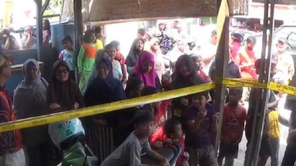 Purwakarta Geger, Pedagang Motor Bekas Ditemukan Tewas Terkapar di ... Purwakarta Geger, Pedagang Motor Bekas Ditemukan Tewas Terkapar di ...