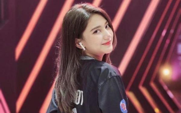 Profil dan Biodata EVOS NotNot, Artis Cantik yang Hobi Main Game
