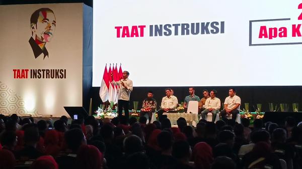 Presiden Jokowi Minta Relawan Jadi Sistem Pendingin agar Pemilu 2024 Berjalan Damai