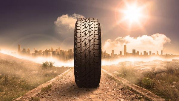 Tips Aman Mengendarai Mobil saat Cuaca Panas Ekstrem, Jangan Sampai Ban ...