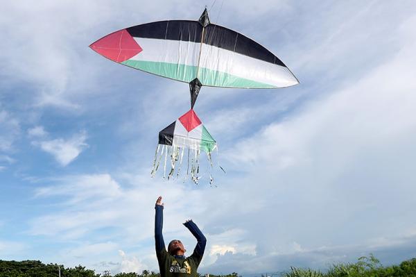 Lomba Layang-Layang Tradisional Aceh