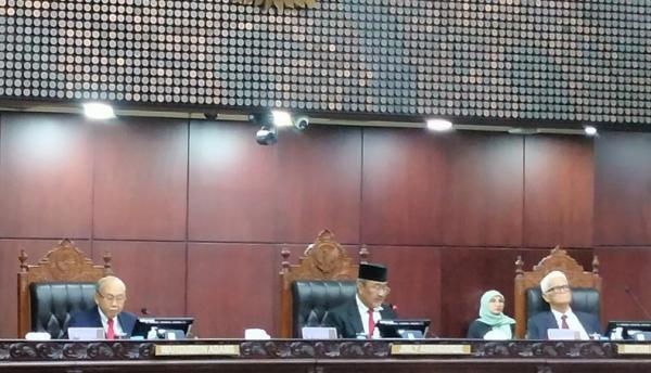 MKMK Bacakan 4 Putusan Laporan Pelanggaran Kode Etik Anwar Usman Cs MKMK Bacakan 4 Putusan Laporan Pelanggaran Kode Etik Anwar Usman Cs