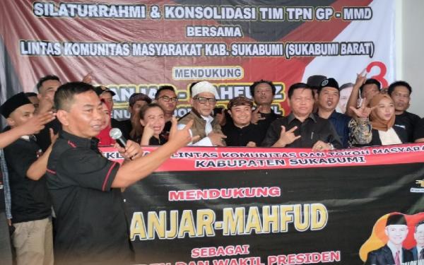 Warga Lintas Komunitas di Sukabumi Deklarasi Dukung Ganjar-Mahfud, Target Menang 38 Persen