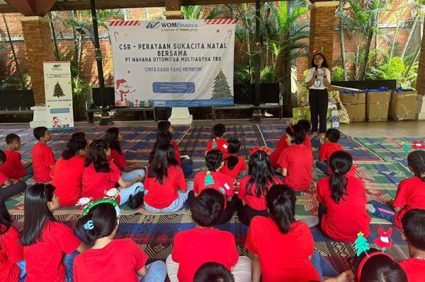 Berbagi Kasih Natal bersama Anak-Anak Panti Asuhan