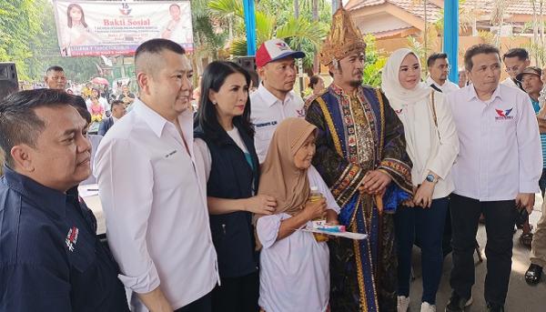 HT Komitmen Tindak Kader Partai Perindo yang Tak Peduli Rakyat HT Komitmen Tindak Kader Partai Perindo yang Tak Peduli Rakyat