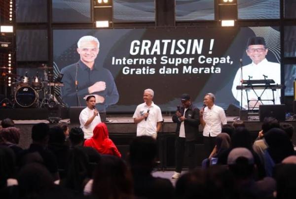Influencer Fuji Apresiasi Program Internet Gratis Ganjar-Mahfud Influencer Fuji Apresiasi Program Internet Gratis Ganjar-Mahfud