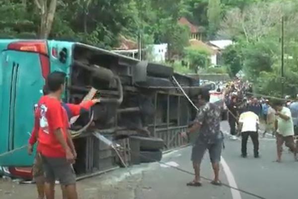 Kecelakaan Hari Ini di Bantul, Korban Tewas Bus Terguling Bertambah Jadi 2 Orang